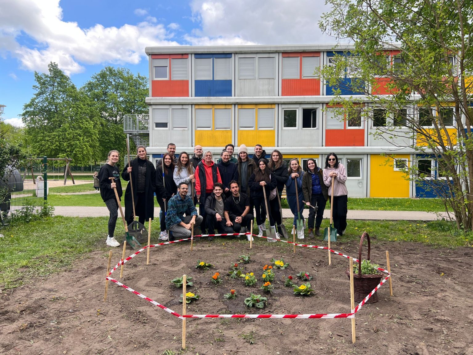 Ehrenamtsaktion in der AE Groscurthstraße - Miteinander leben, aber anders