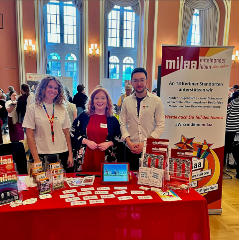 milaa bei der Berliner Freiwilligenbörse im Roten Rathaus - Miteinander ...